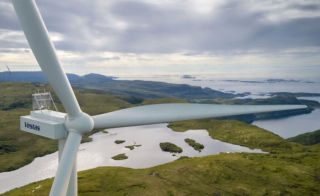 Vestas Debuts New Wind Turbine in the EnVentus Line - North American ...
