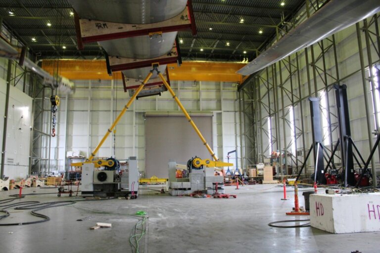 Dual-Axis Blade Exciter Gets Going at MassCEC WTTC - North American ...