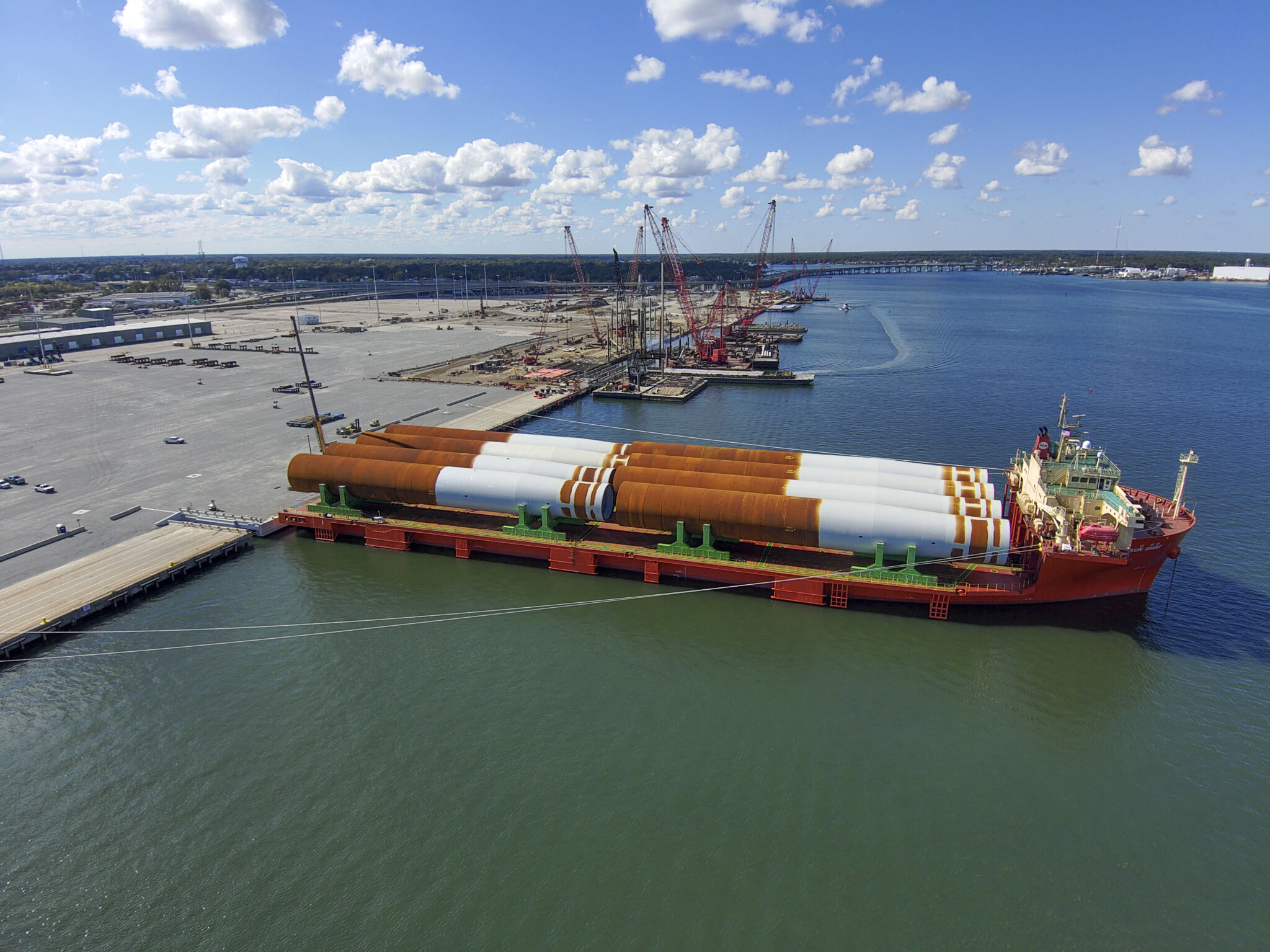 Coastal Virginia Offshore Wind Welcomes First Monopile Foundations ...